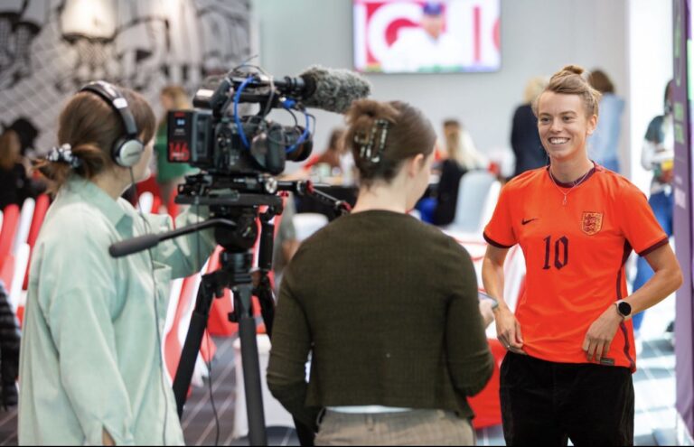 Contact - EQUAL KICKS